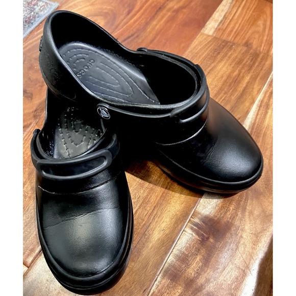 CROCS | Shoes | Crocs Womens 7 Mercy Slip Resistant Work Clogs No Holes ...